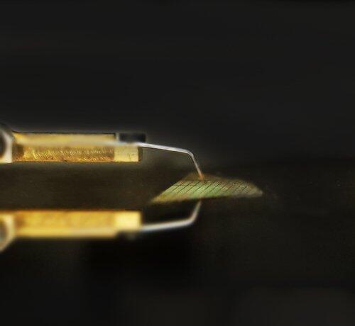 VCSEL Far Field Pattern probing and testing system